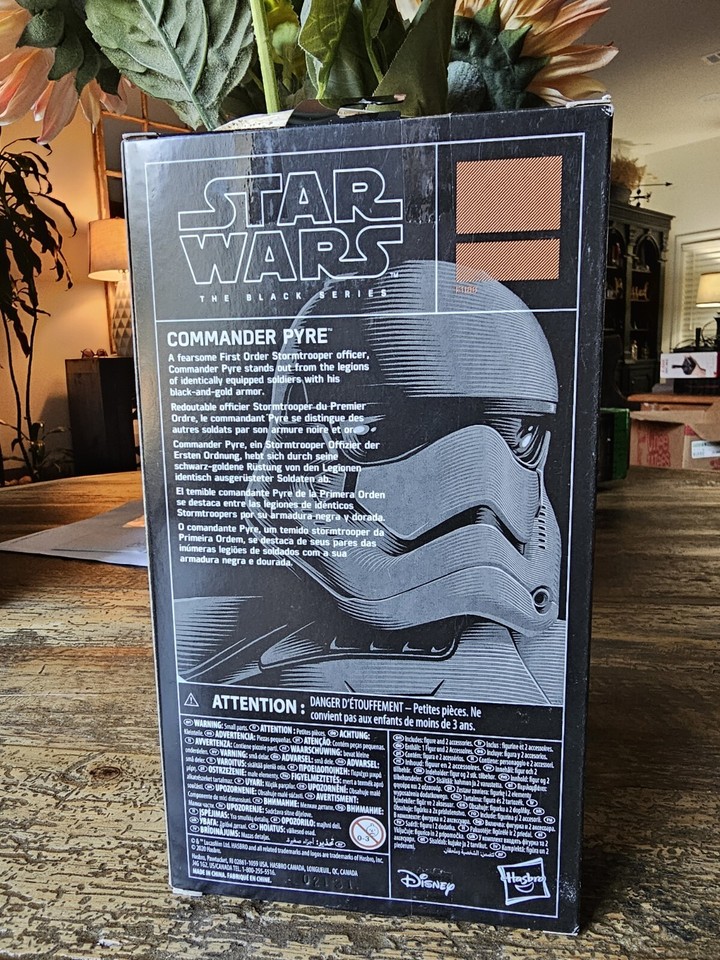 Star Wars Black Series COMMANDER PYRE 6" Figure First Order ...