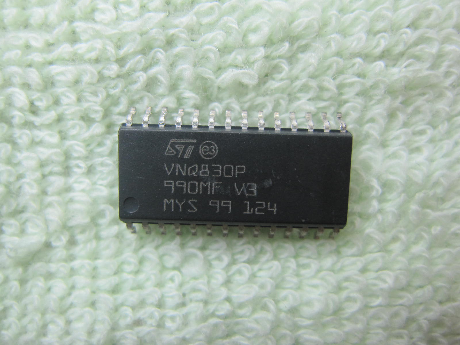 1 Piece New VNQ 830P VNQB30P VNQ83OP VNQ830P SOP28 IC Chip | eBay