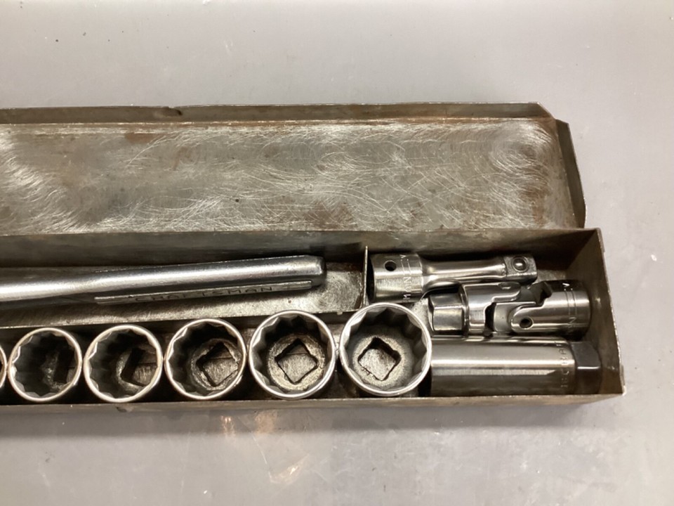 Vintage 15 Piece Craftsman 1/2” Drive =V= Series SAE Socket Set With ...