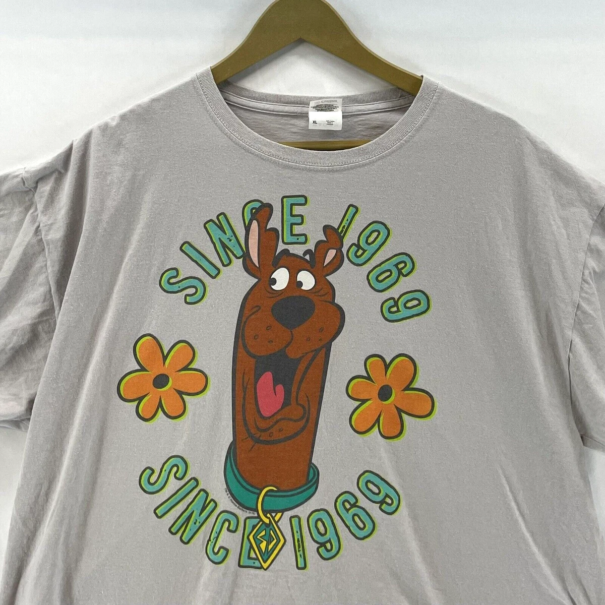 Scooby Doo Groovy Flowers