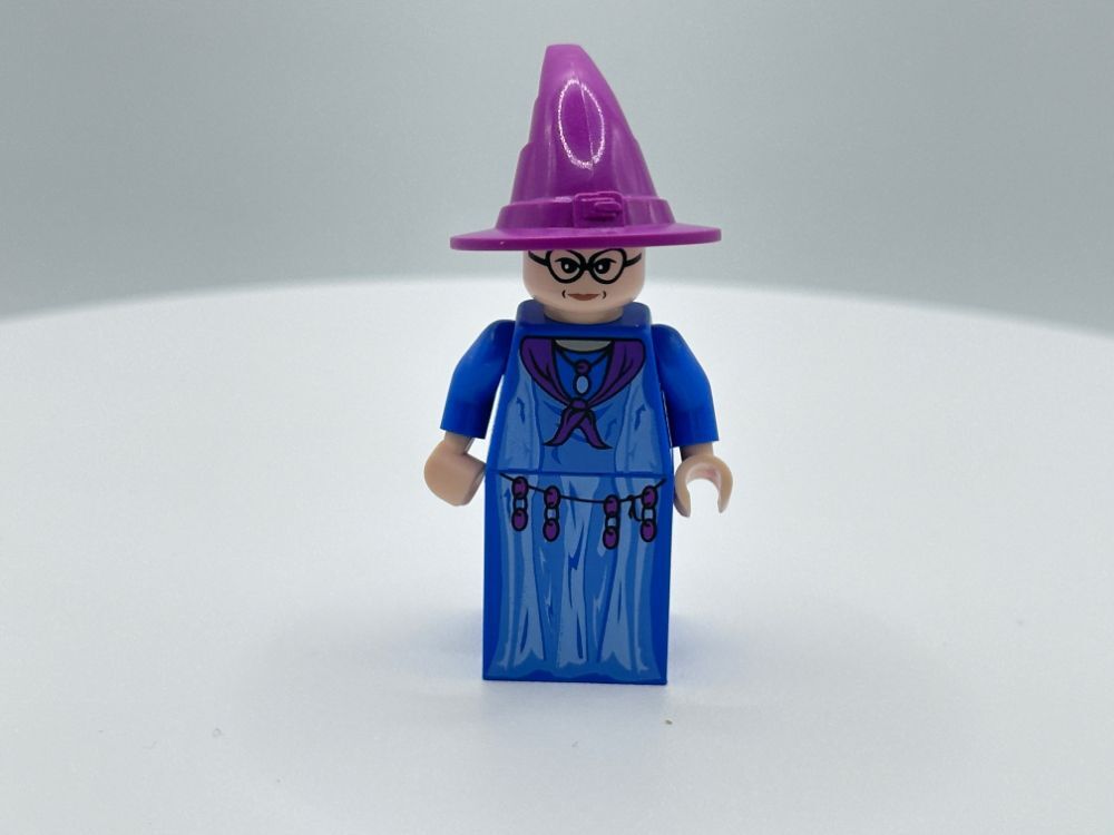 LEGO Harry Potter Professor Sybill Trelawney Minifigure - hp049 - Set ...