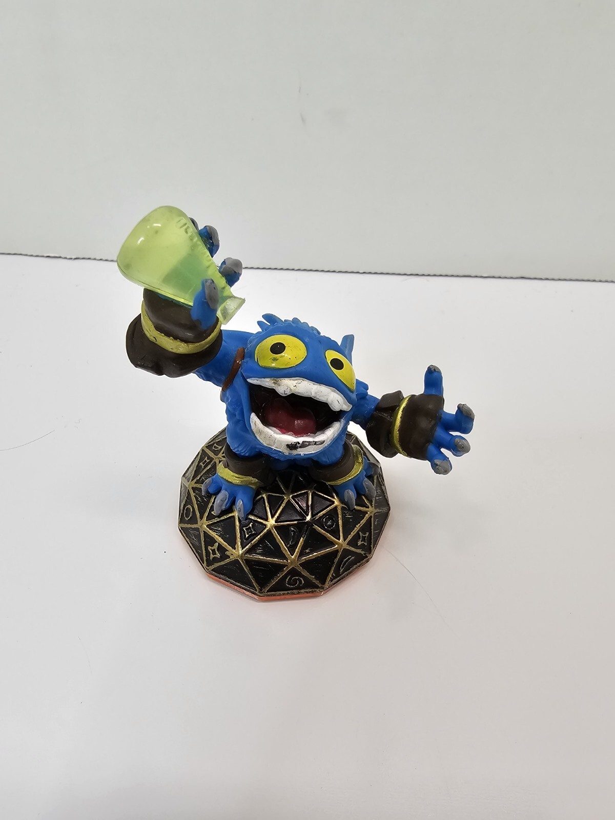 Skylanders Giants Light Core Lightcore POP FIZZ By Activision Figure ...