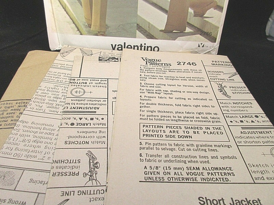 Vogue Couturier Design Pattern 2746 Valentino Size 8 | eBay