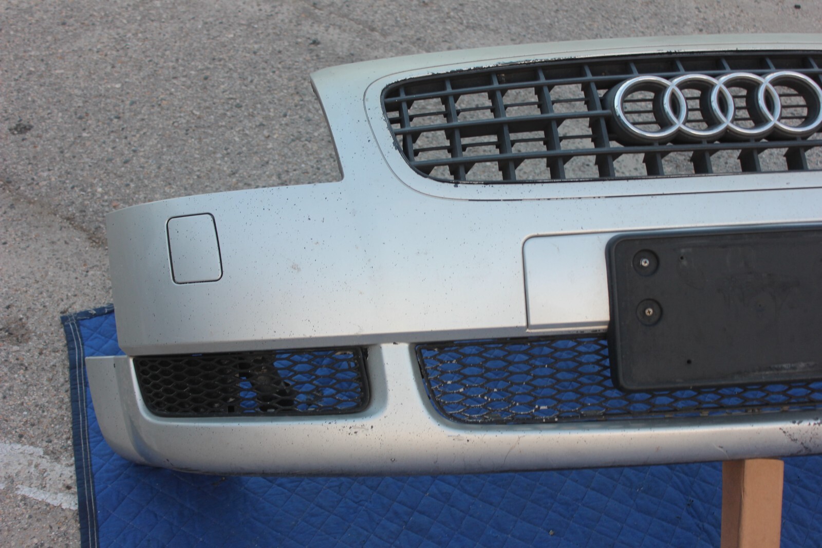 99-06 2002 2004 AUDI TT FRONT BUMPER COVER GRILL GENUINE FACTORY OEM ...