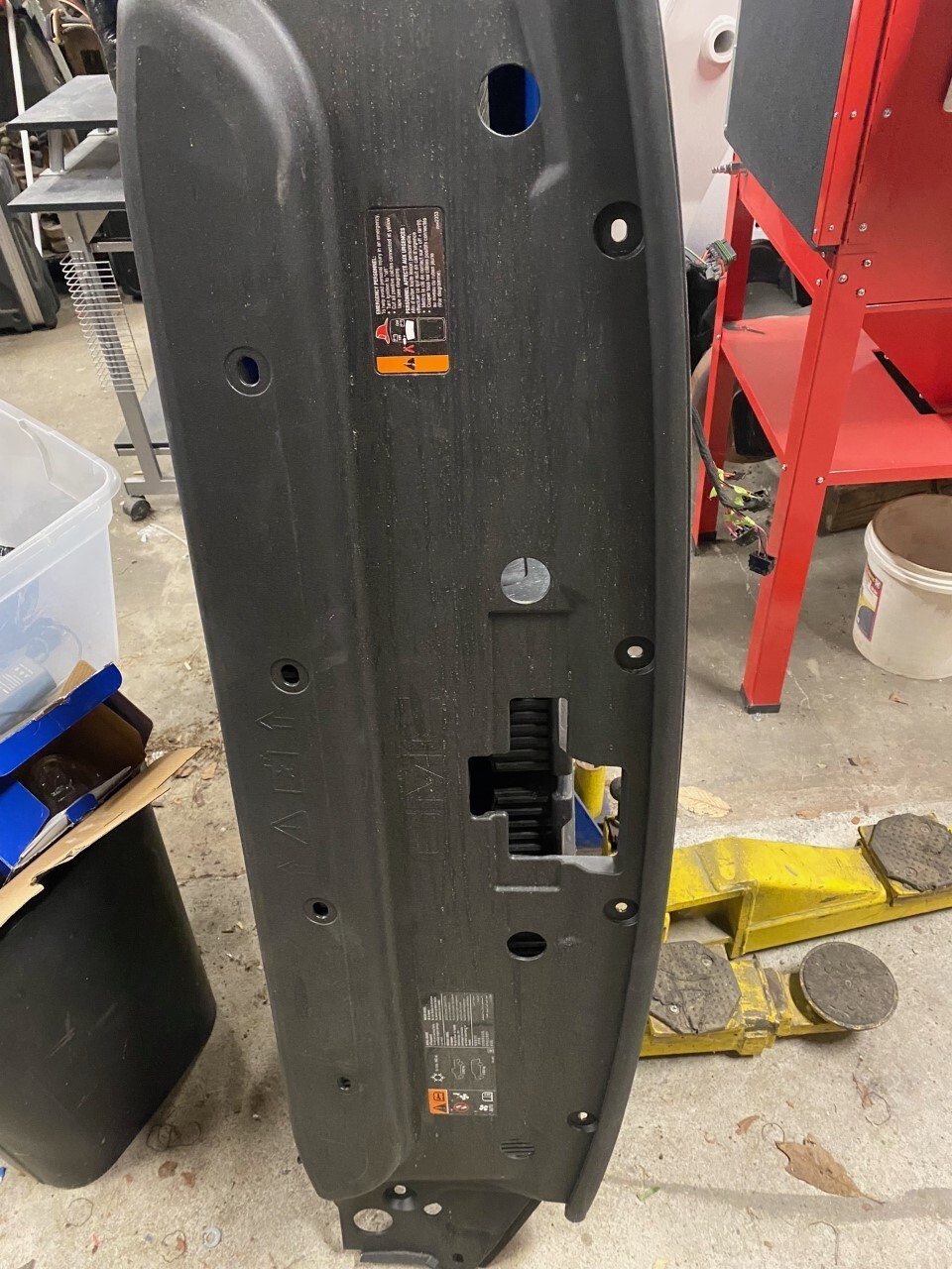 Genuine GM Front Compartment Front Sight Shield 84462200 | eBay