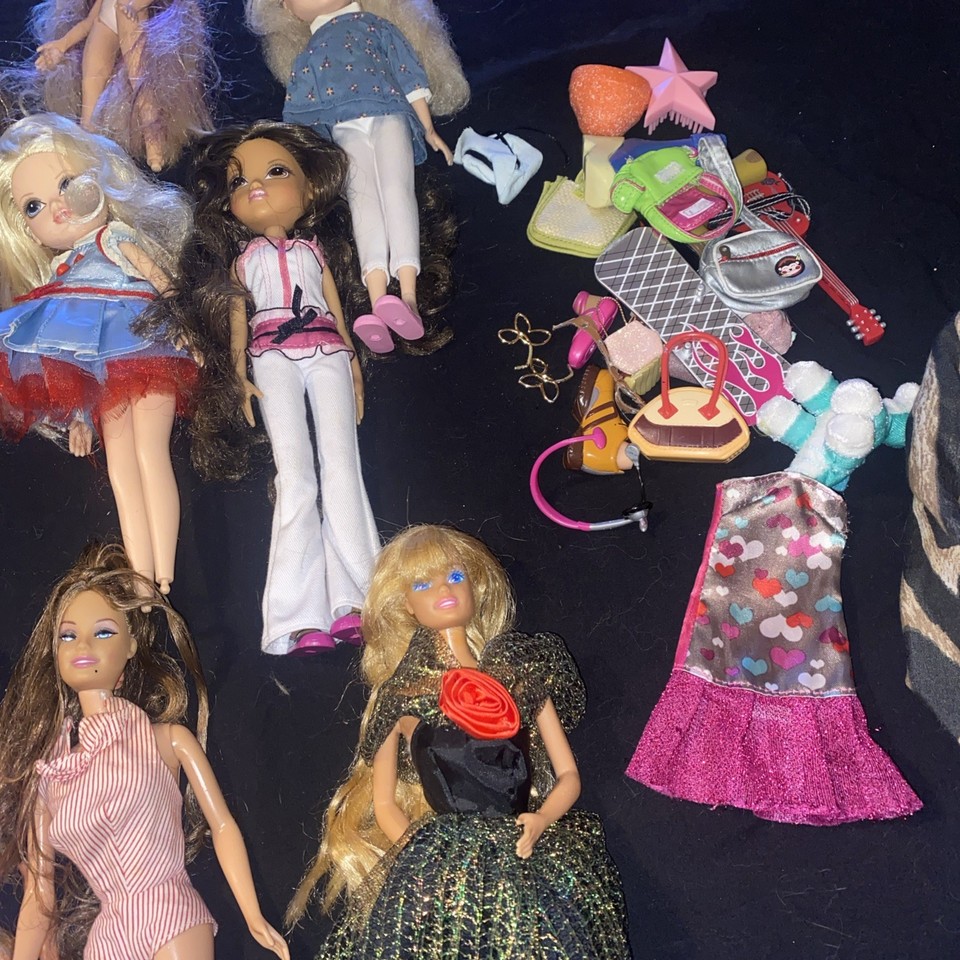 BARBIE DOLLS (17) + MY SCENE BRATZ SCOOTER MOXIE GIRLZ CLOTHING KELLY ...