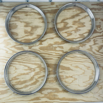 NEW 15” Ribbed Polished Stainless Beauty Rings Set Of 4 United Pacific ...