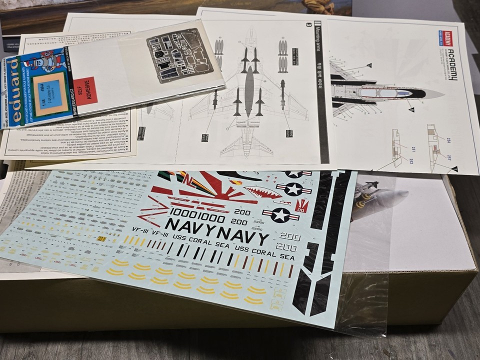 New Open Box Academy Model Kit 12232 1:48 Scale F-4B VF-111 Sundowners ...