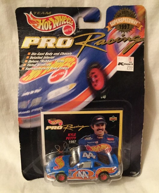 Hot Wheels Nesquik 2000 Mattel Special Edition Pro Racing Collector ...