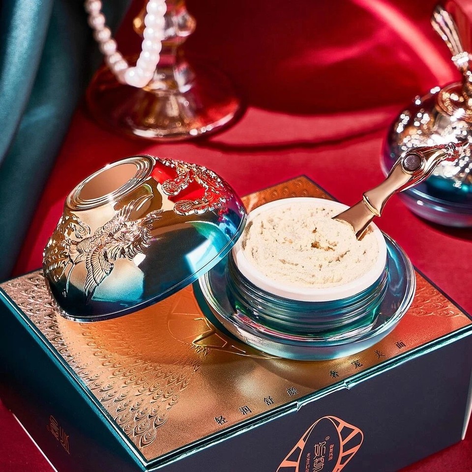 Care For The Skin Cream Luxury For Women, Cream Repair, Whitening ...