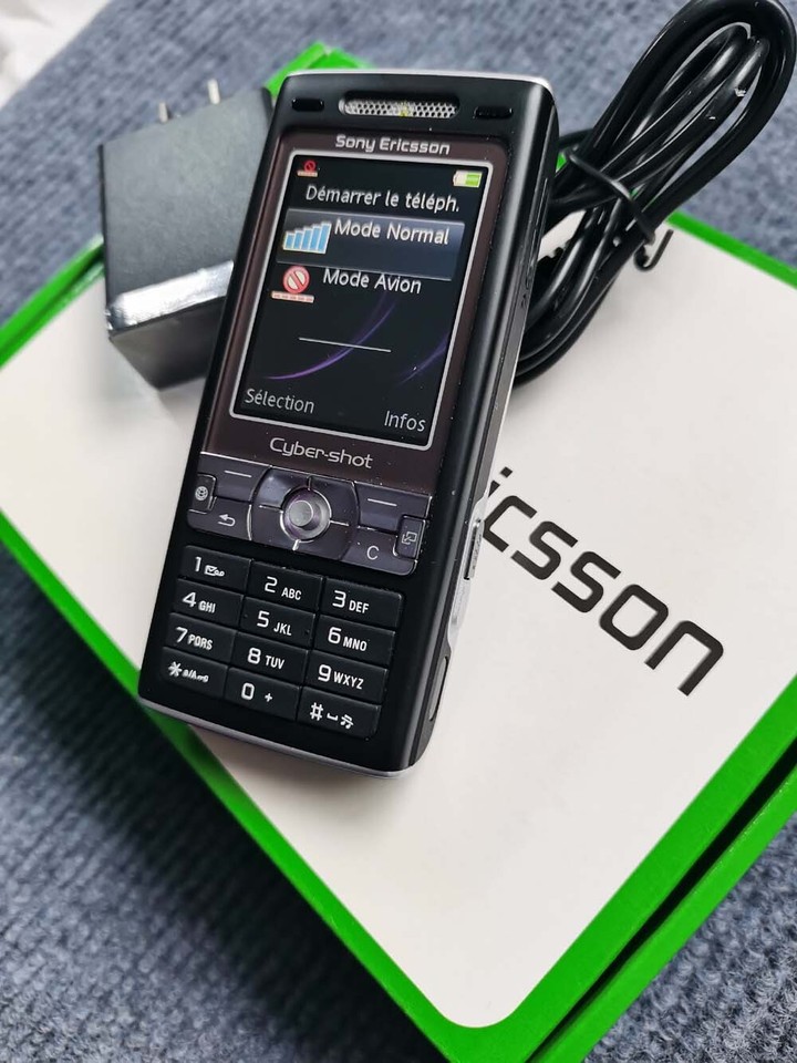 Sony Ericsson Walkman K790 2G Velvet Black (Unlocked) Cellular keyboard ...