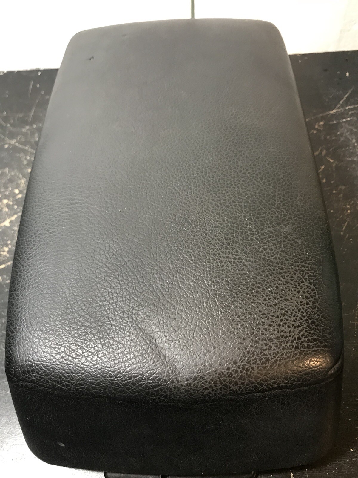 2010 2011 2012 2013 2014 SUBARU LEGACY OUTBACK CENTER CONSOLE ARM REST ...
