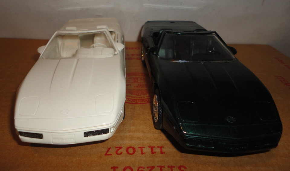 VINTAGE 1991 & 1994 CHEVROLET CORVETTE CONVERTIBLE PROMO CARS | eBay
