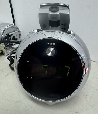 Jensen JCR-222 AM/FM 120° Projection Digital Alarm Clock Radio RED | eBay