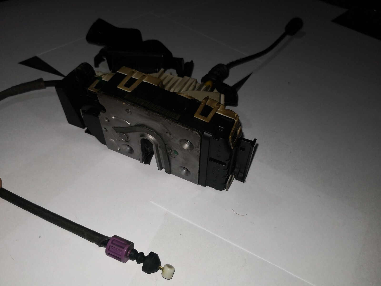 Mercedes E W212 Türschloß Schloß Door Lock vorne links A 2047201535 ...