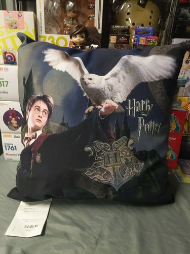 Harry Potter - Harry & Hedwig Throw Pillow 16"x16" | eBay