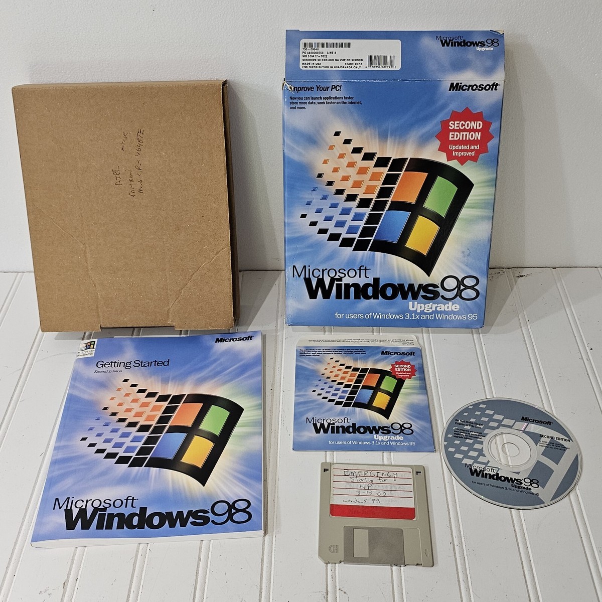 VINTAGE Microsoft Windows 98 Upgrade Second Edition In BOX VINTAGE Microsoft Windows 98 Upgrade Second Edition In BOX
