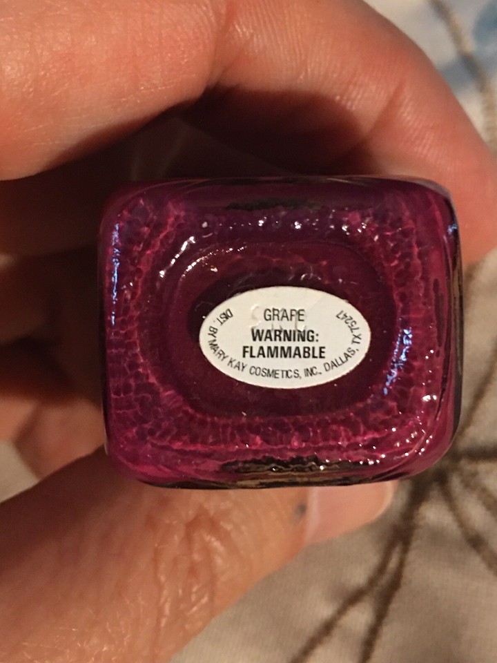 MARY KAY COLOR SHIELD NAIL COLOR GRAPE .45 OZ Step 4 NEW Discontinued ...
