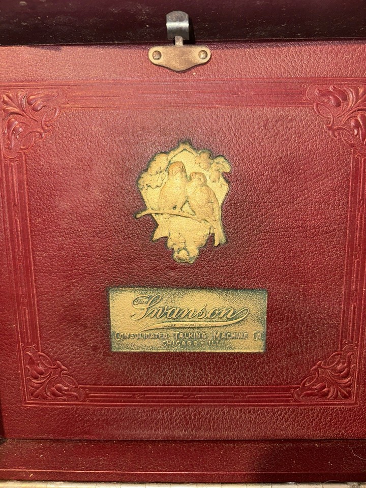 Swanson Consolidated Antique Portable Talking Machine | eBay