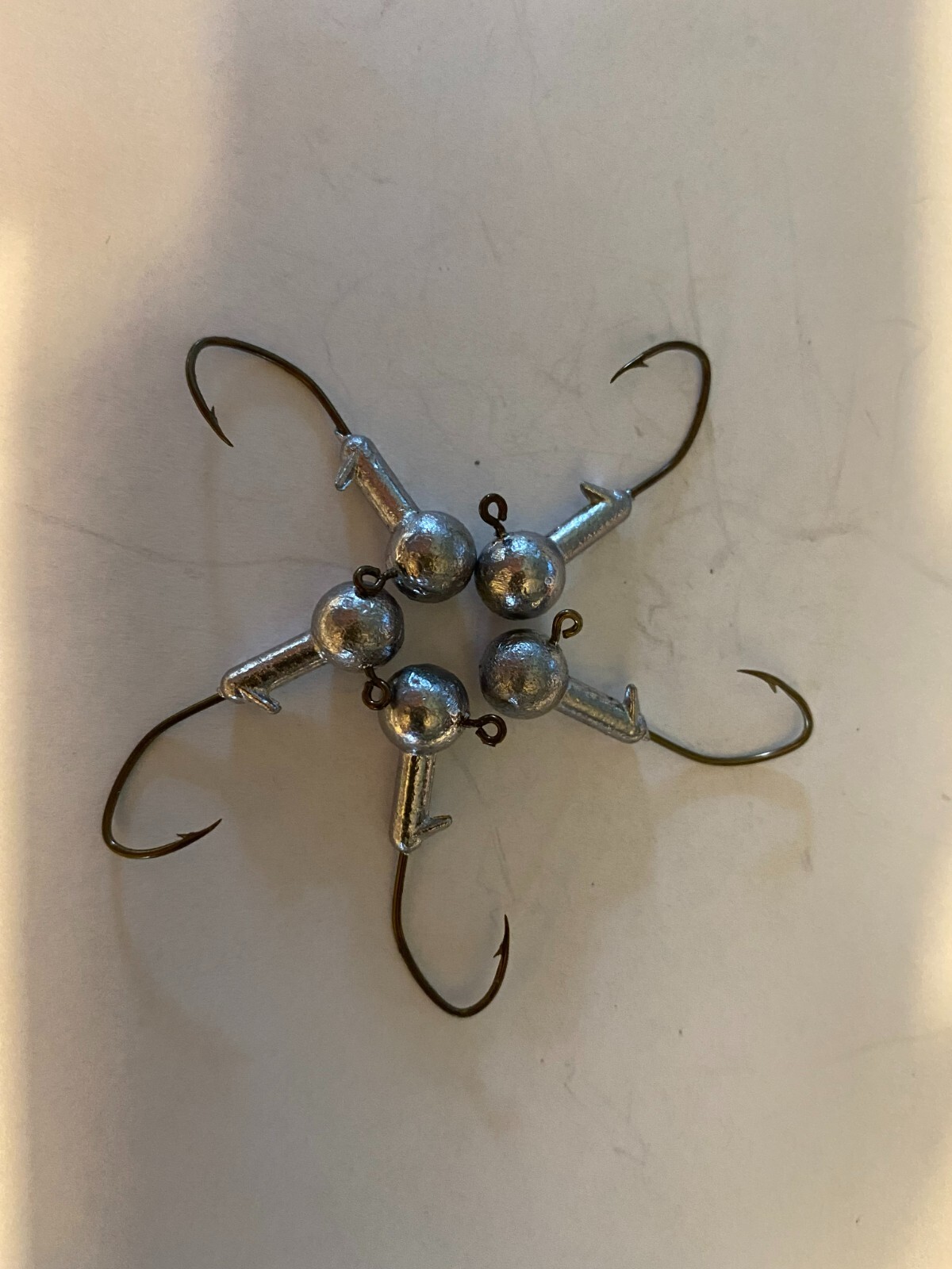 100 pcs 1/8 oz unpainted round head barbed collar jigs w/ 1/0 bronze ...