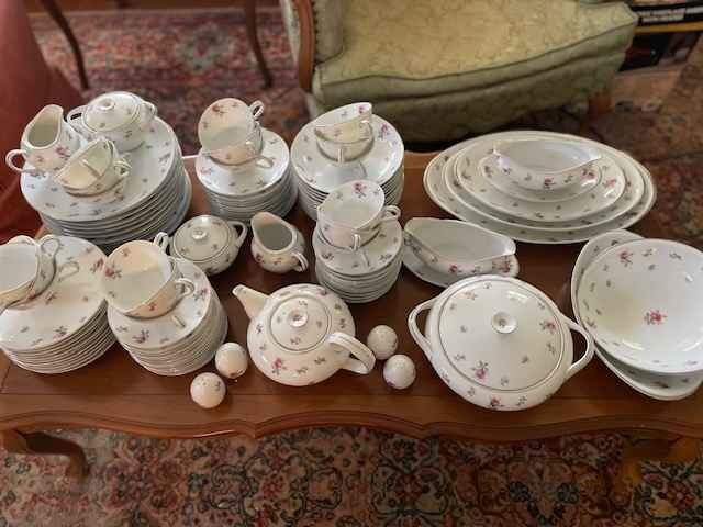 50's Vintage dinner service for 12 excellent condition with extras ...
