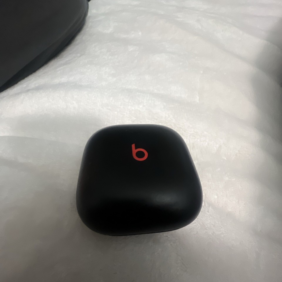 Original Black Beats CHARGING CASE ONLY for Beats Fit Pro Wireless ...