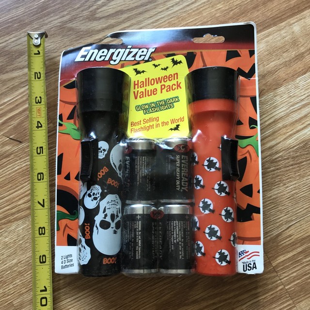 2 Eveready Flashlights Halloween Pumpkins Ghosts Witch Bats Cats Skulls ...