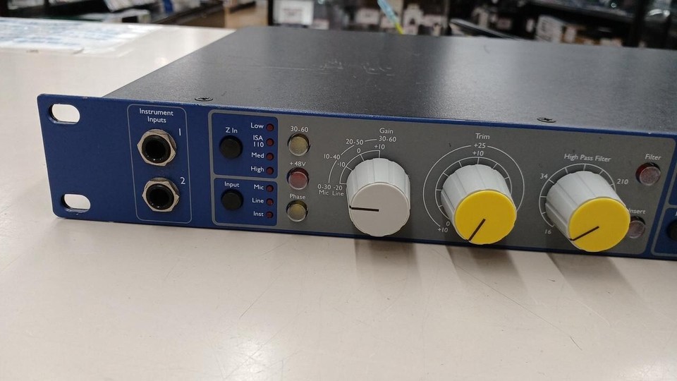Focusrite ISA Two Dual Microphone Preamp Mic Pre 100V-240V Tested from ...