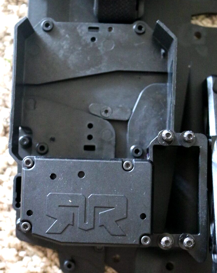 Arrma LIMITLESS V2 6s - Chassis, Battery box set & straps, and Receiver ...