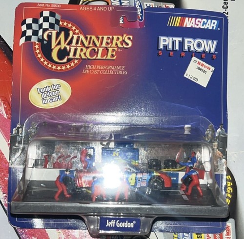 Winners Circle NASCAR Jeff Gordon #24 Pit Row Series Pit Crew ...