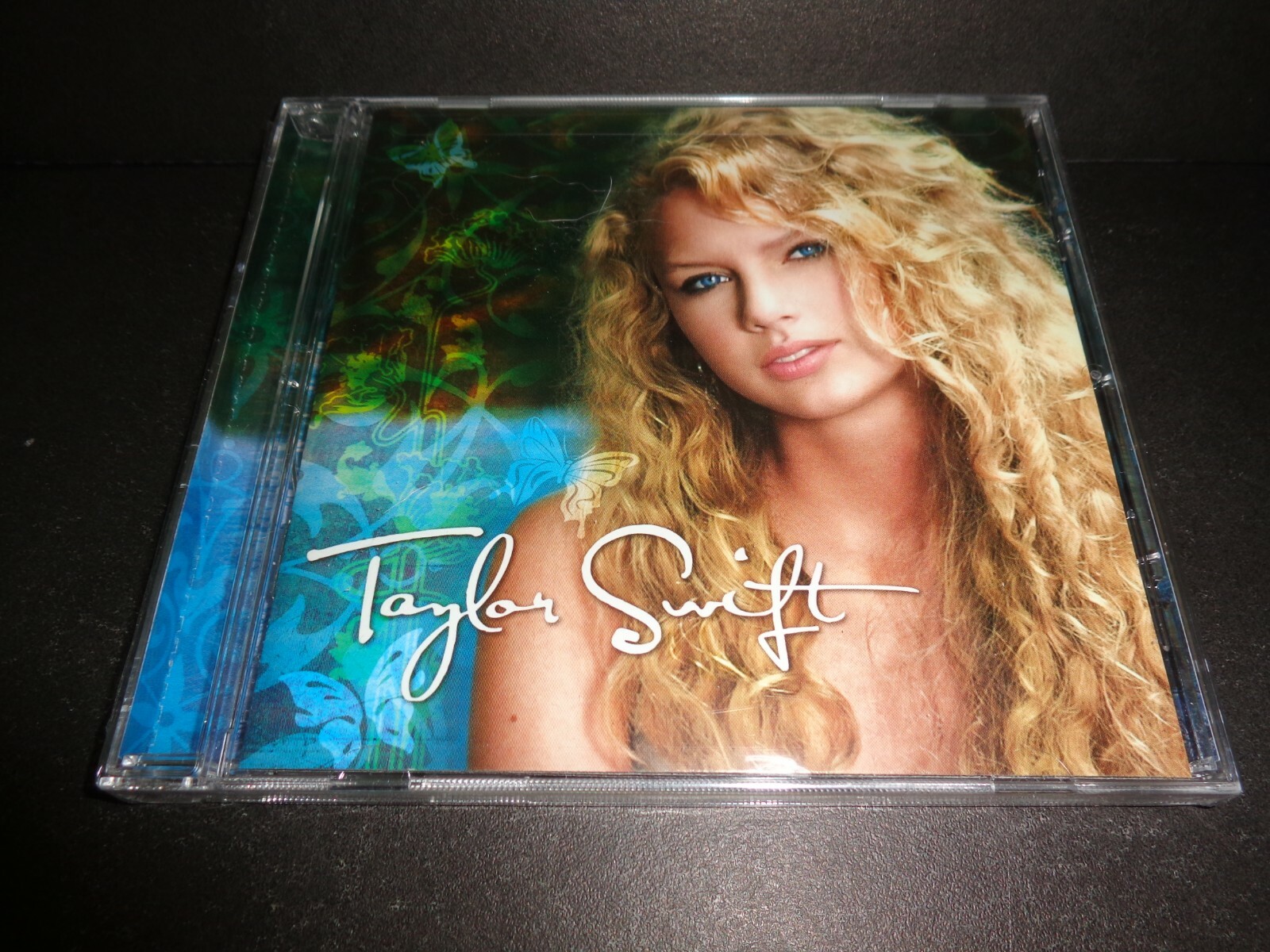 TAYLOR SWIFT by Taylor Swift CD with 15 Songs BRAND NEW Big Machine ...