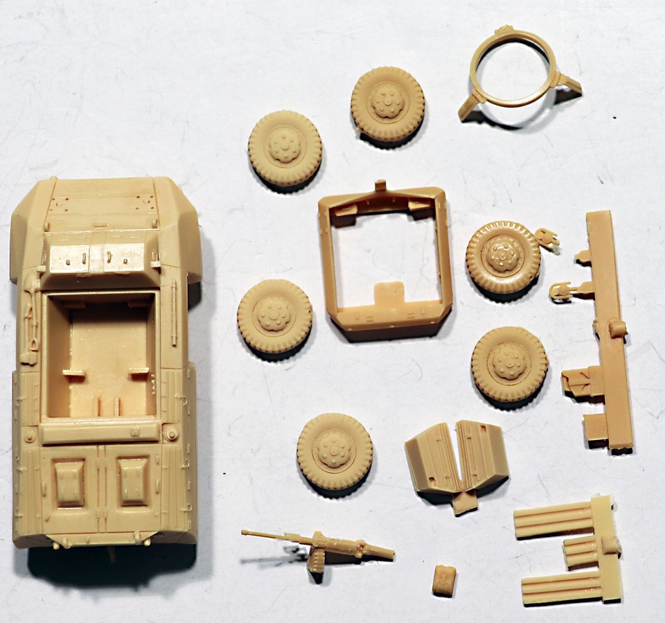 NEW Alby 72-760 1/72 Resin M20 US WW2 Armored Utility Car Complete Kit ...