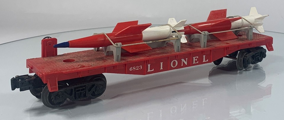 LIONEL O GAUGE 1959-1960 Postwar 6823 Flat Car Missile Orig Box VERY ...