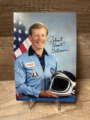 Robert Hoot Gibson NASA Astronaut Hand Signed 4x6 Photo TC46-2447 | eBay