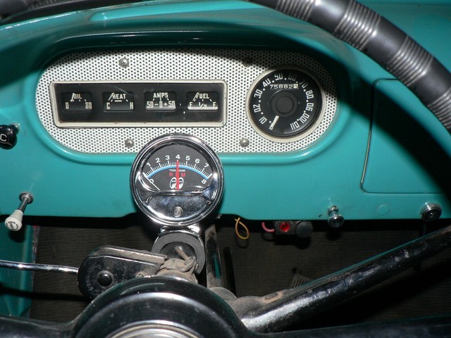 Vintage Mooneyes Half Sweep Tachometer - for 4 6 or 8 Cylinder Engines ...