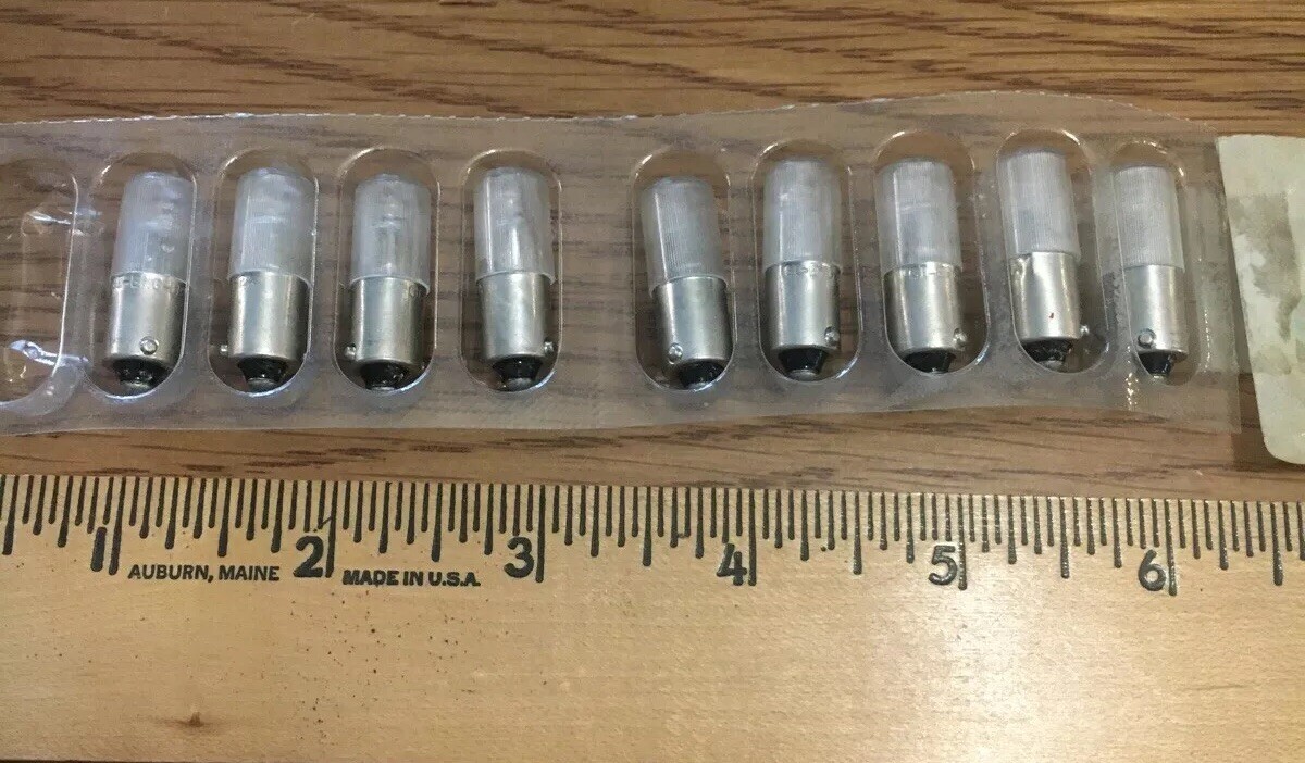 CMB2A General Inst B2a Miniature Lamp Neon Bulb Bayonet 125v England ...