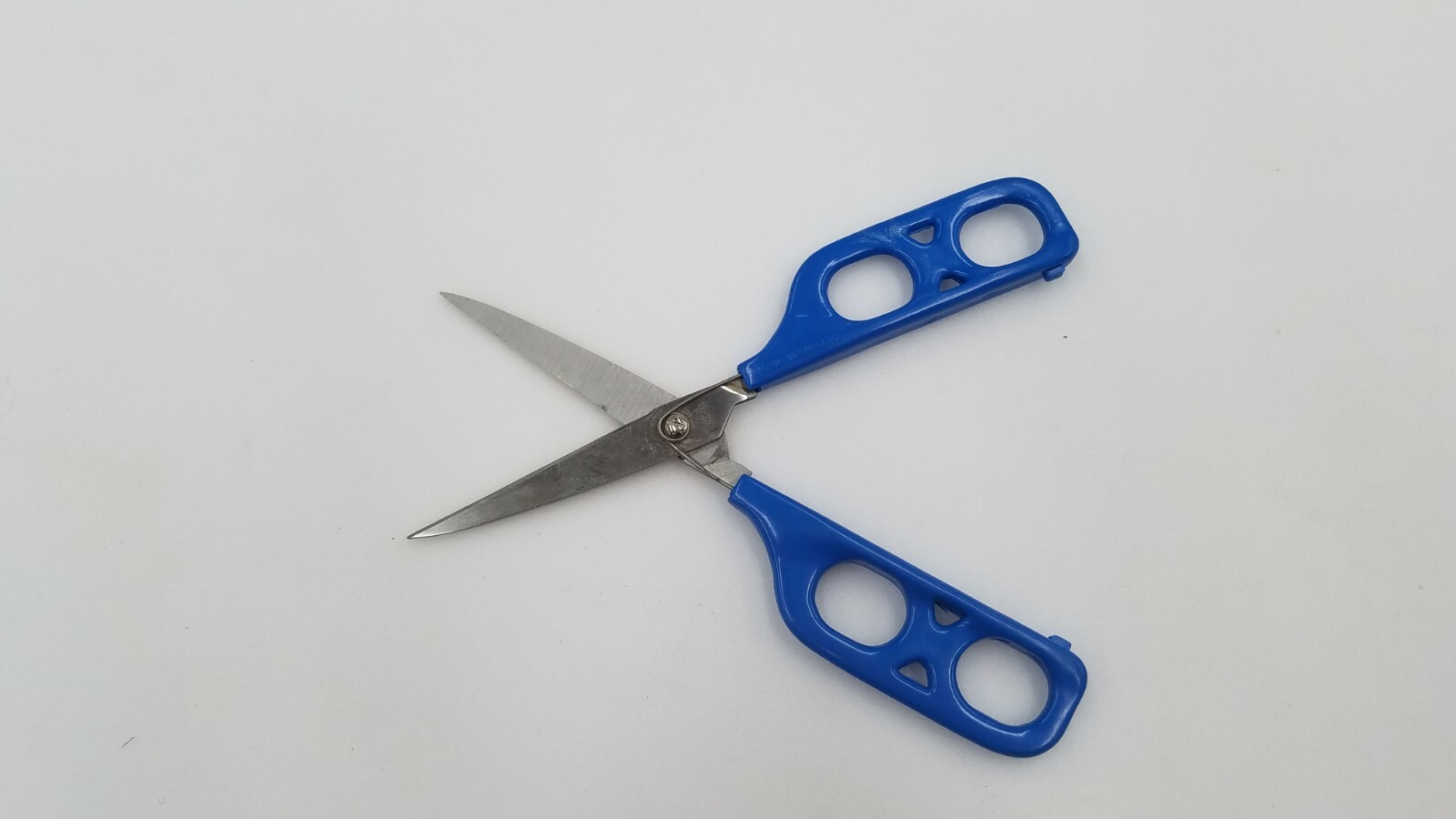Peta Specialised Scissors - Easi-Grip®, Long Loop, Dual Control ...