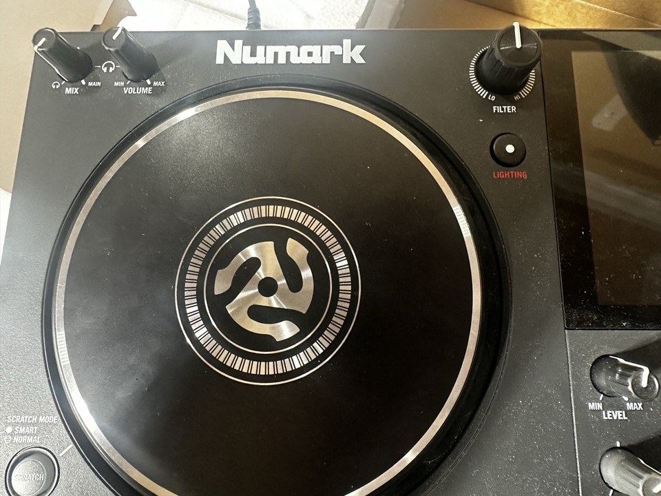 Numark Mixstream Pro Standalone DJ Controller – WiFi, Touchscreen, Box ...