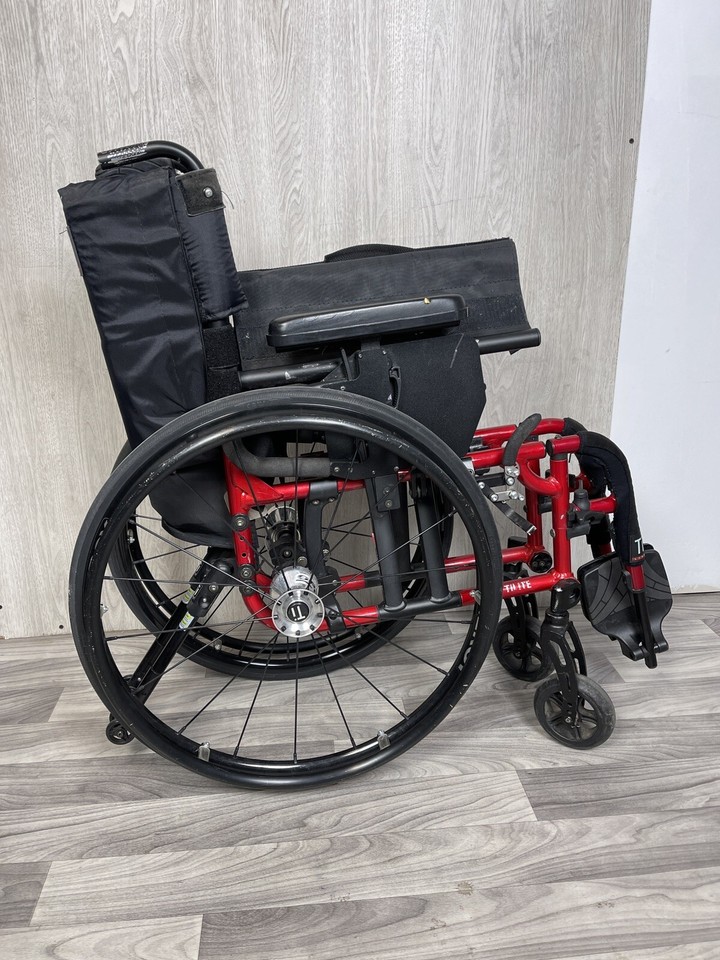 TILITE AERO X 2015 FOLDING MANUAL WHEELCHAIR. 15”x16” | eBay