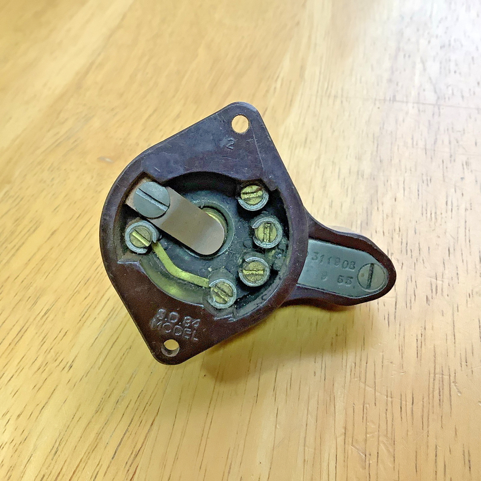 Used 1950s 1960s 12v BAKELITE BLACK TRAFFICATOR SWITCH | eBay UK