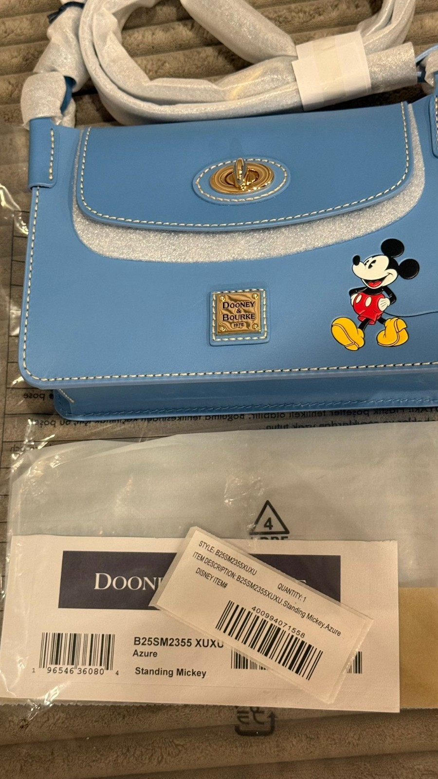 Disney Dooney & and Bourke Mickey Mouse Pinky Crossbody Bag Purse Blue NWT 2025 | eBay