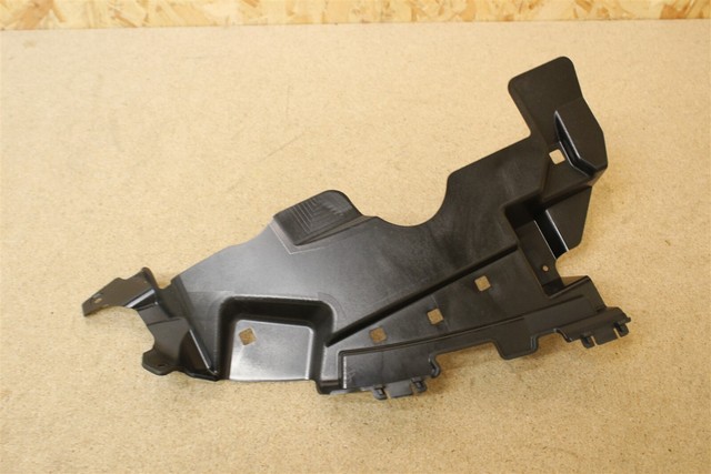 Mercedes-Benz C Class W205 Holder Cover Bumper Rear Left A2058851124 ...