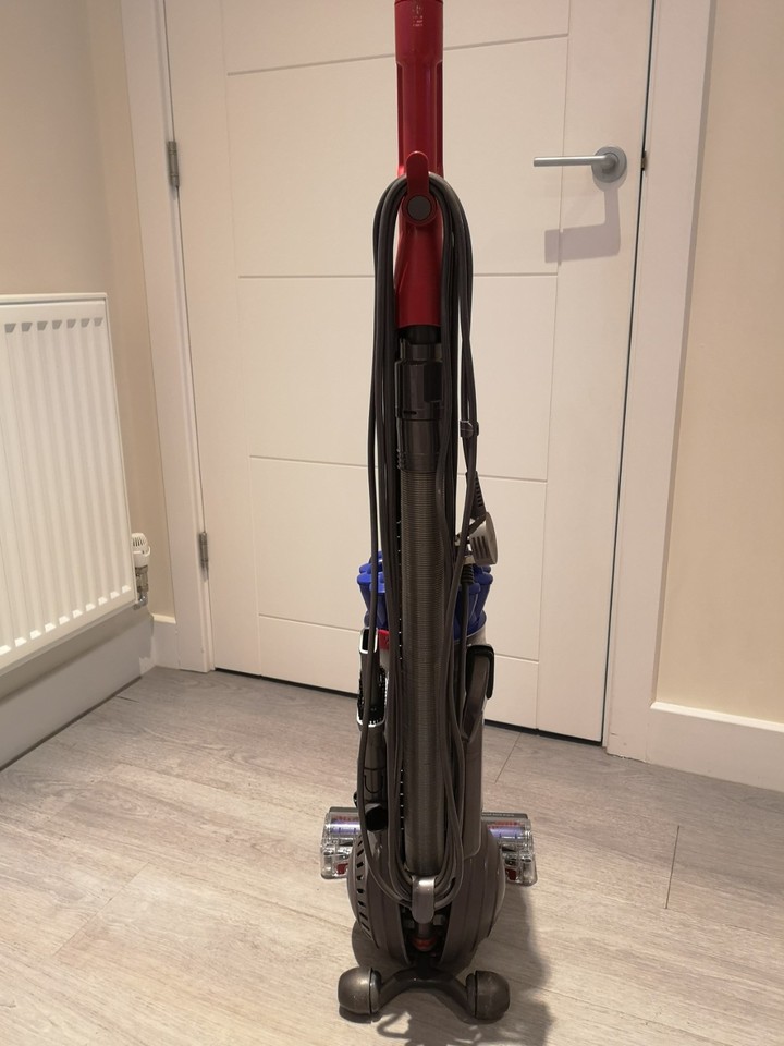 Dyson DC40 Animal Mk2 Refurbished 1 Year Warranty Ball Upright Vacuum ...