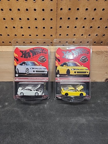 Hot Wheels 2024 RLC Exclusive 1995 Honda Integra Type-R. lot of two ...