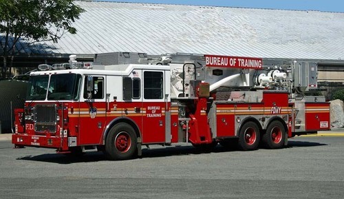 FDNY - Bureau of Training 2010 Seagrave Aerialscope - fire apparatus ...