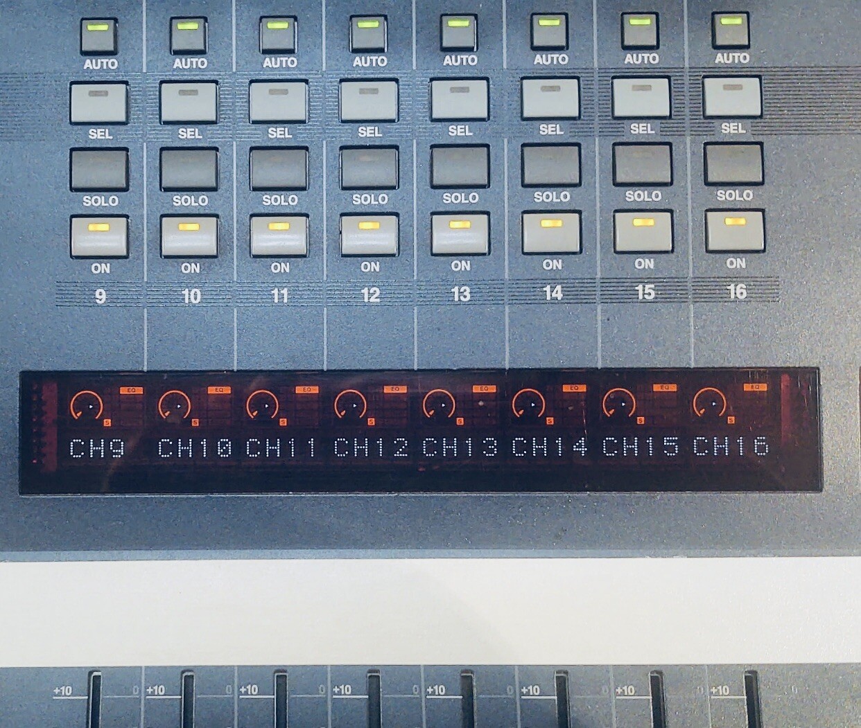 Yamaha DM 2000 V2 Digital Mixing Console | eBay