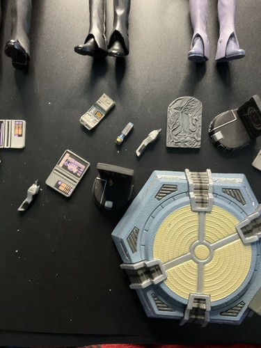 Star Trek Next Generation - Art Asylum Diamond Select Figure Lot Of 5 ...