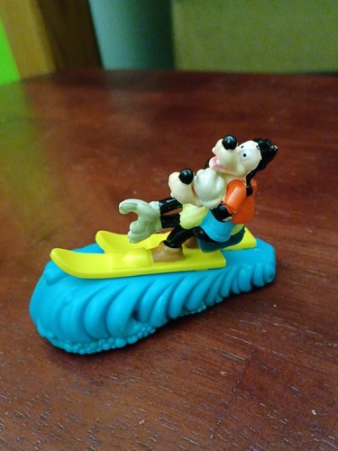 BURGER KING DISNEY'S GOOF TROOP MAX AND GOOFY WATER SKIING TOY | eBay