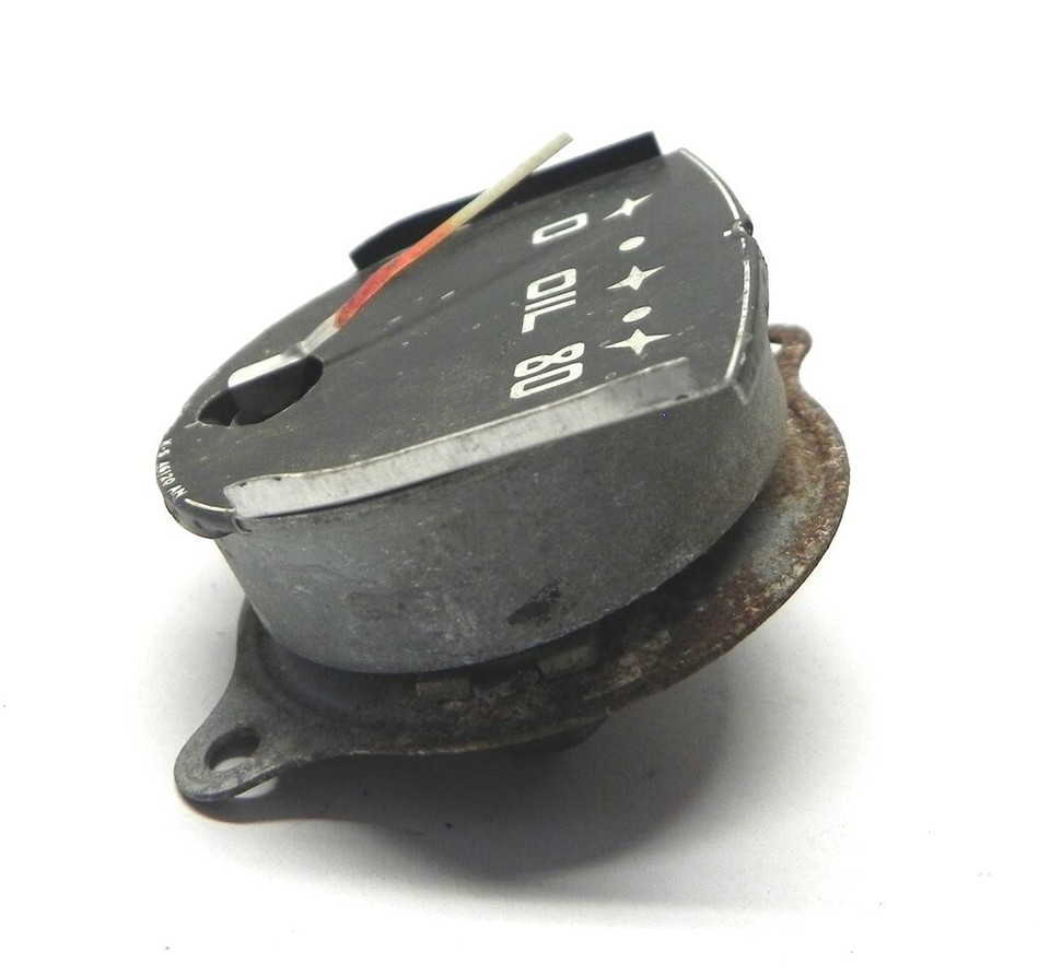 1956 FORD TRUCK OIL PRESSURE GAUGE FORD #B6T-9273-B USED GAUGE RUST ON ...