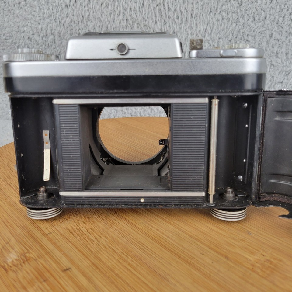 Pentacon Six 6x6 Medium Format Camera Film Body Only Untested | eBay